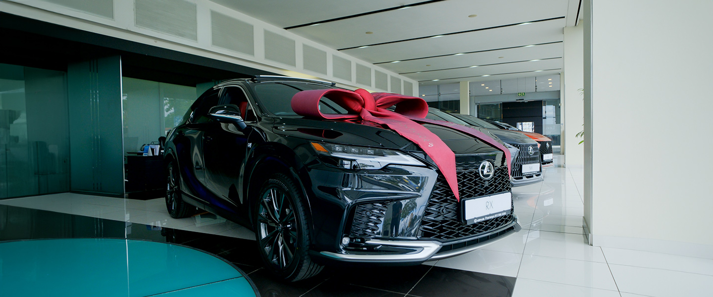 A Lexus ready to go to a new customer