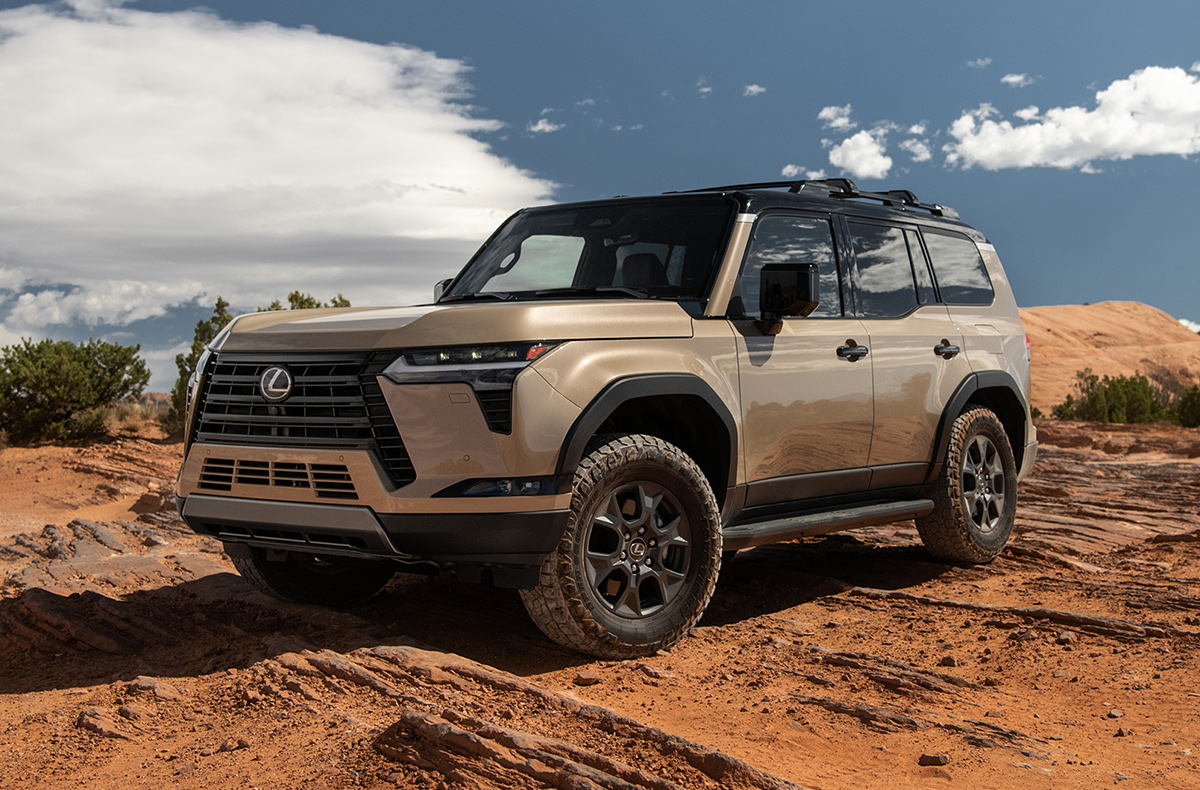 Designed to blend luxury and exceptional off-road capabilities, the ...